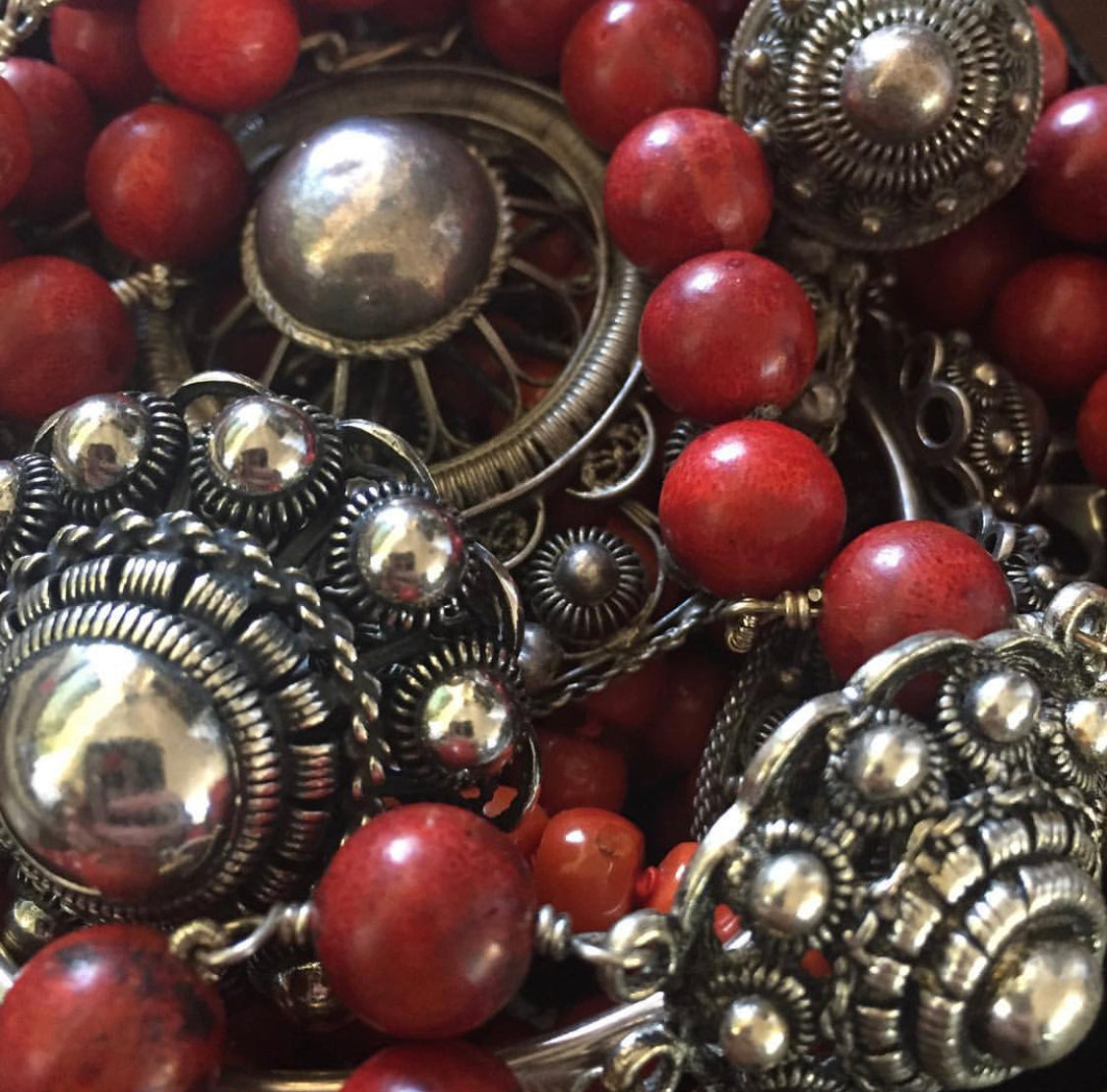 Dutch Buttons and Family History – Compass Rose Design