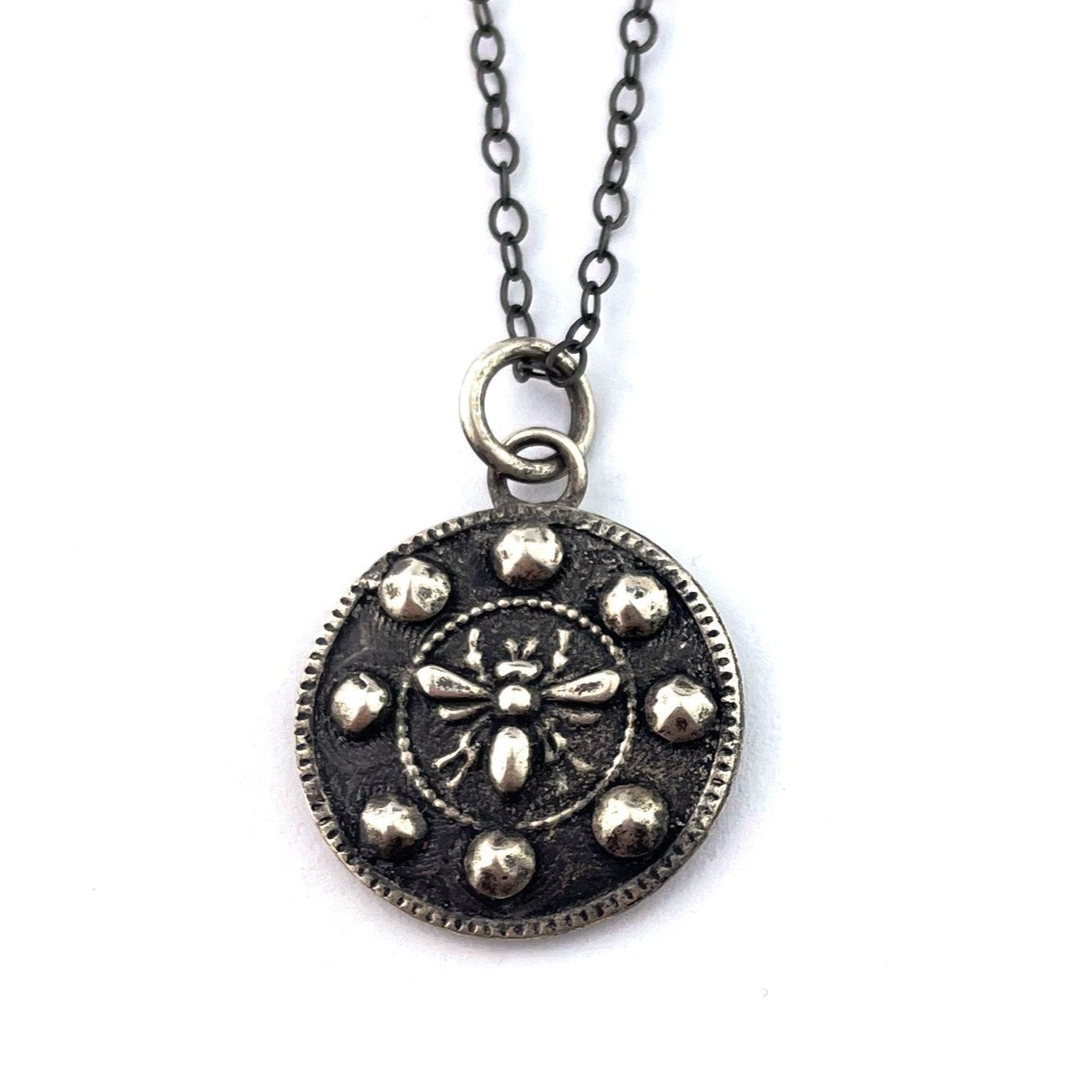 QUEEN BEE Necklace - Silver – Compass Rose Design