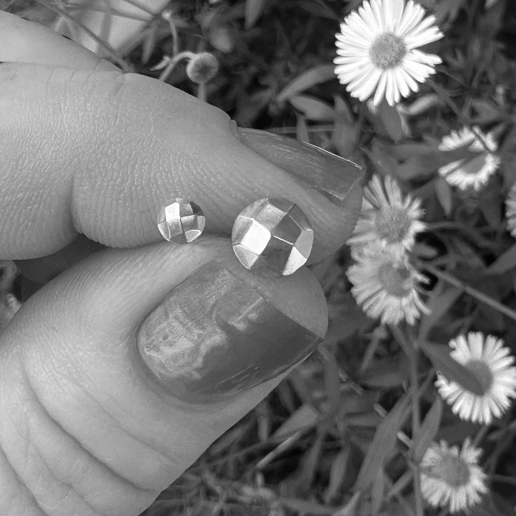 Petite RIVET Stud Earrings - Silver – Compass Rose Design