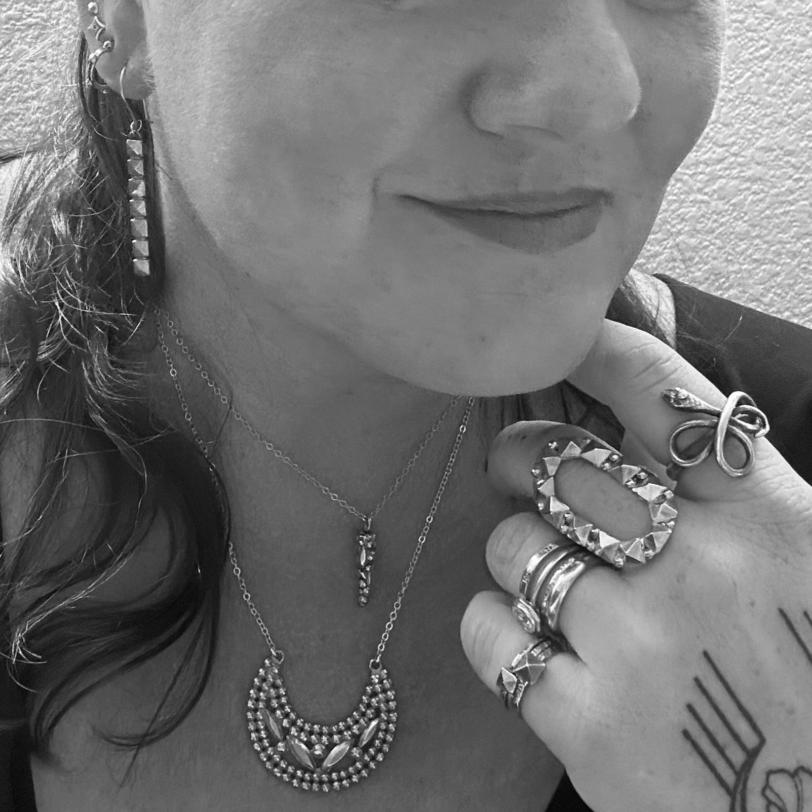 RIVET Ring - Mixed Metal - Hammered Size 8 – Compass Rose Design